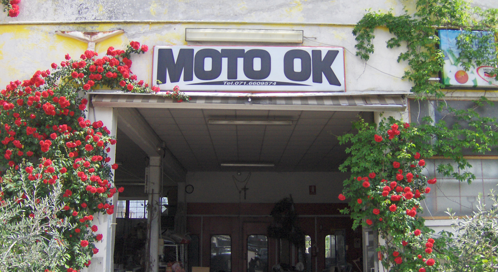 Moto Ok verniciatura moto e motocicli- Carrozzeria Senigallia | Moto OK